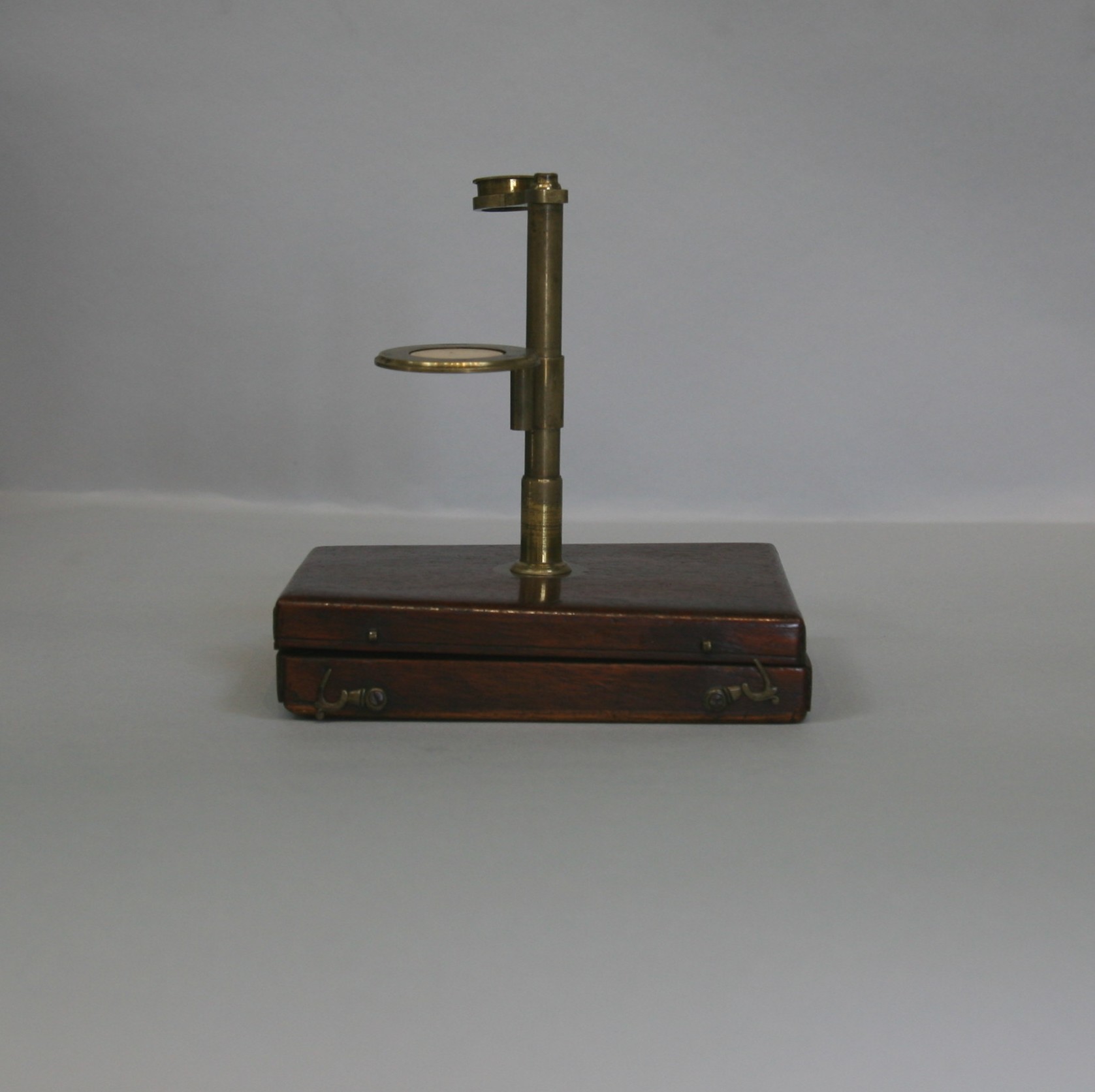 Portable Field Microscope – Geoff Allnutt Clocks