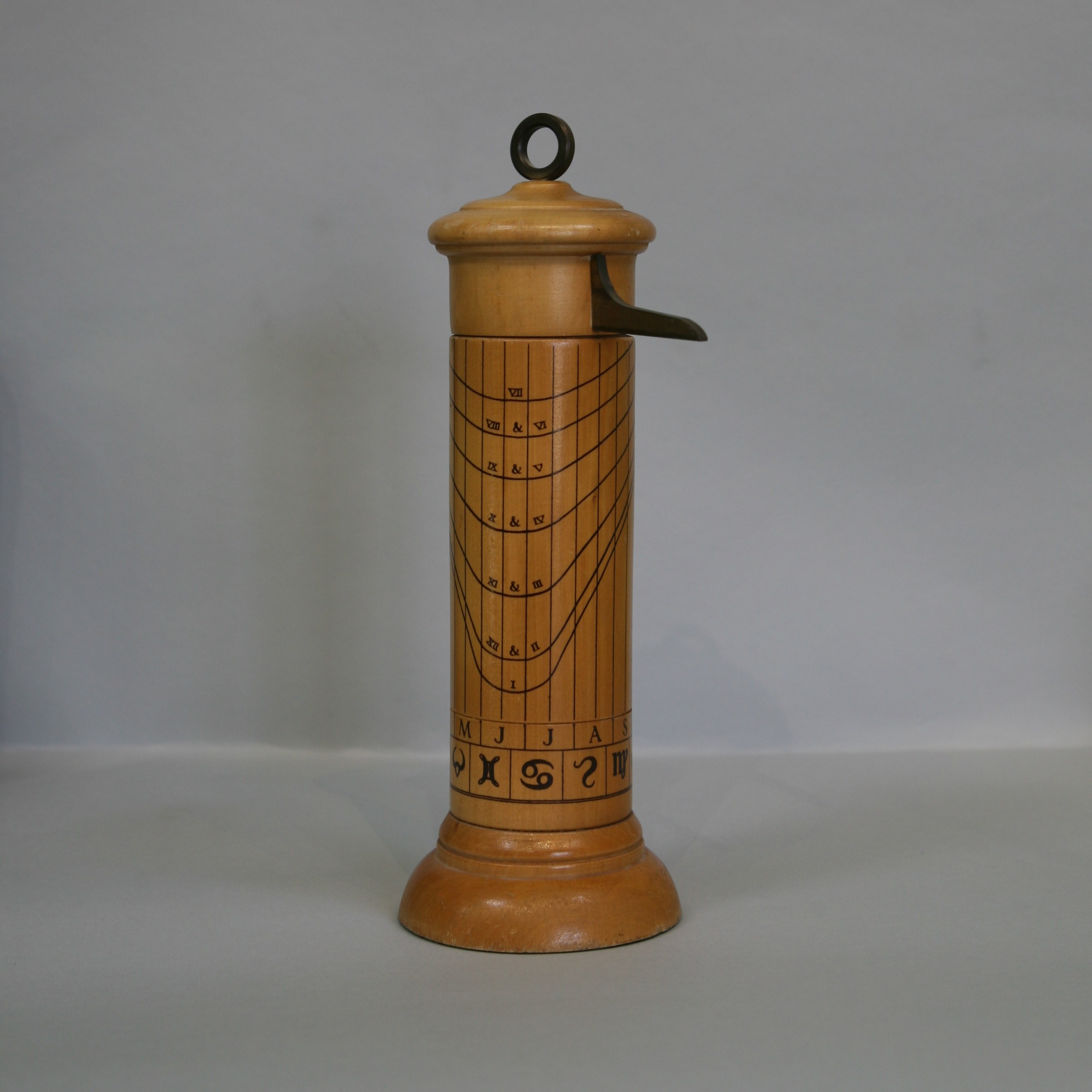 Pillar Sundial Pencil Case – Geoff Allnutt Clocks